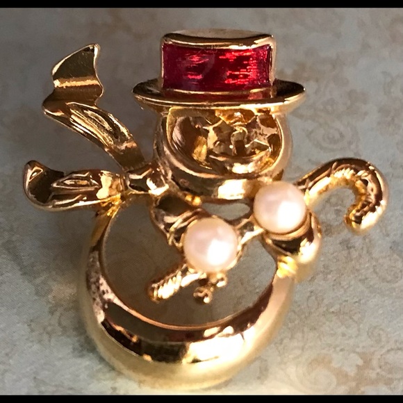 Avon | Jewelry | Vintage Avon Snowman Pin 992 | Poshmark